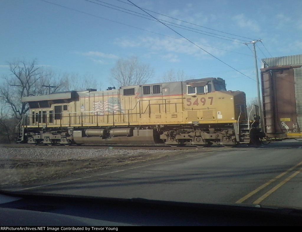 UP 5497 DPU on UP 8774 E, Belvidere, ILL Jan.19.2013